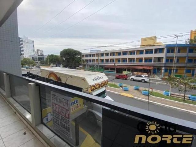 Apartamento na Av da Igreja com Box e Sacada Fechada