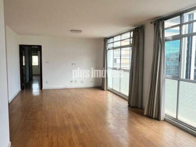 Apartamento na Avenida Angélica, em localização privilegiada e cheia de conveniência