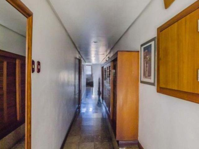 Apartamento na Avenida Protásio Alves