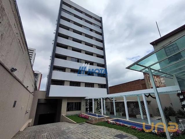 Apartamento na Barão do Rio Branco Centro Curitiba PR, aluguel por R$ 1.800