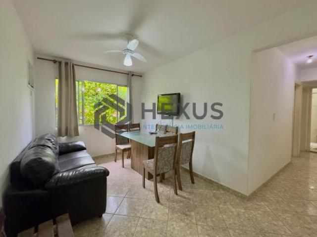 Apartamento na beira mar da Praia do Tombo, Guaruja