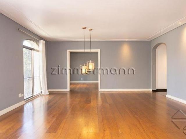 APARTAMENTO NA BELA VISTA DE 3 SUÍTES