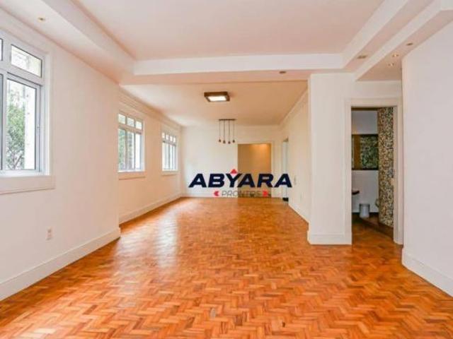 Apartamento na Bela Vista, próximo a Paulista, 3 quartos, 1 vaga reformado