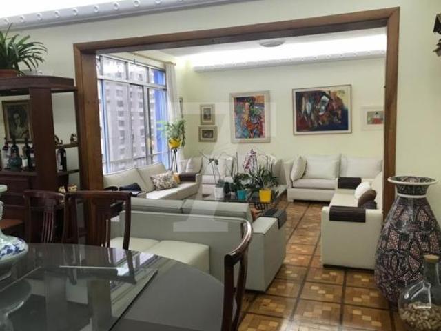 Apartamento na Bela Vista!