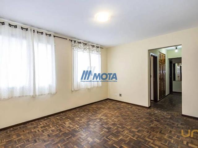 Apartamento na Castro Alves Batel Curitiba PR, aluguel por R$ 2.400