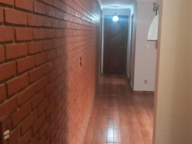 Apartamento na Cidade A. E. Carvalho com dois dormitórios