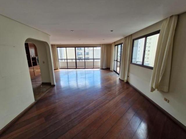Apartamento na conselheiro brotero 4 suites 4 vagas super confortável