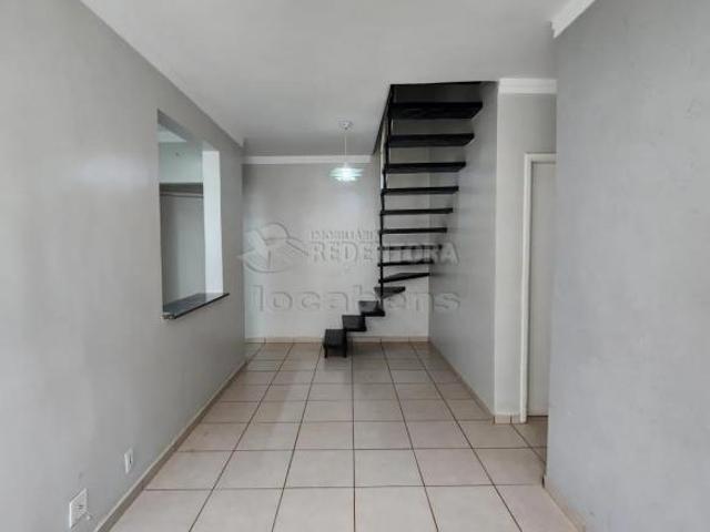 Apartamento na cobertura no Jardim Bela Vista com 03 quartos
