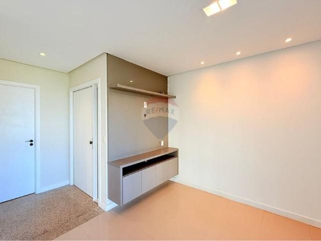 Apartamento na Colina A com Vista Mar Reformado | Patamares – 164 m², 3 Suítes e 3 Vagas