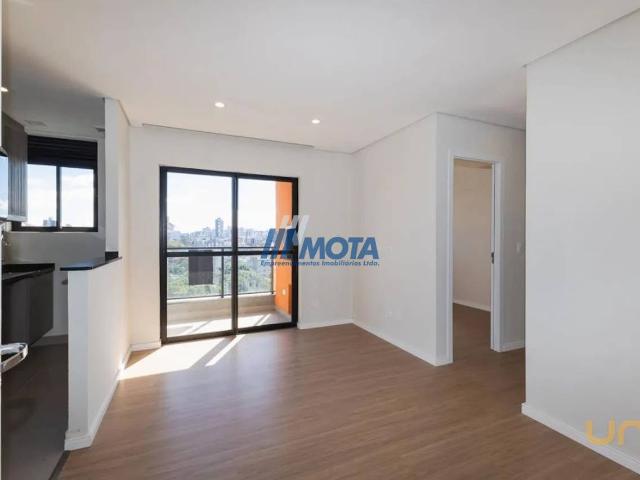 Apartamento na da República Portão Curitiba PR, aluguel por R$ 3.200