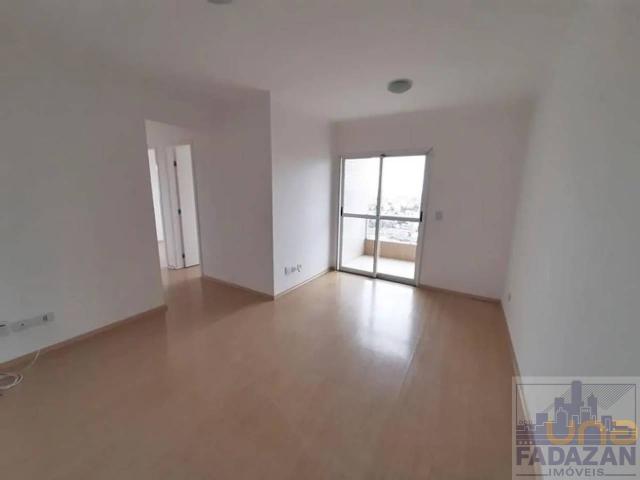 Apartamento na Delegado Naby Paraná Capão Raso Curitiba PR, aluguel por R$ 2.300