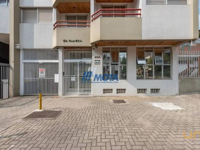 Apartamento na Desembargador Motta Centro Curitiba PR, aluguel por R$ 2.350