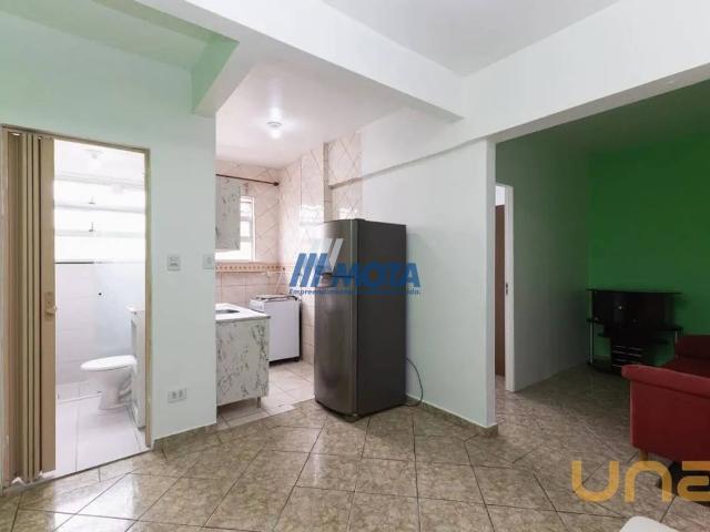 Apartamento na Desembargador Westphalen Centro Curitiba PR, aluguel por R$ 1.900