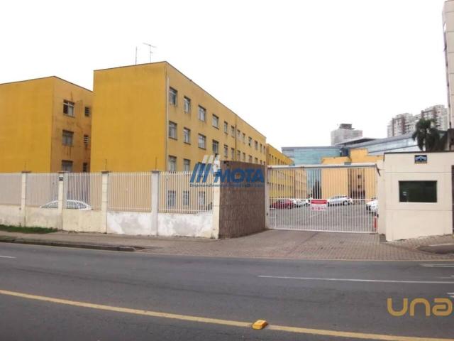 Apartamento na Engenheiro Ostoja Roguski Jardim Botânico Curitiba PR, aluguel por R$ 1.800