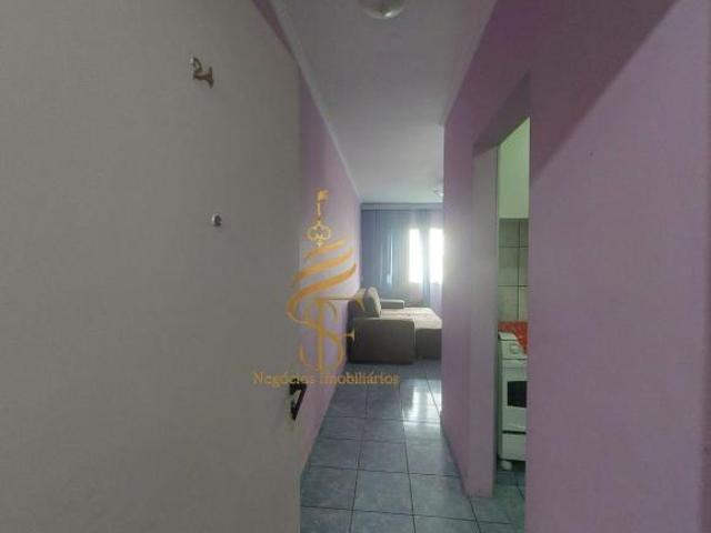 Apartamento na Enseada a 550mts da praia da Enseada — OPORTUNIDADE!