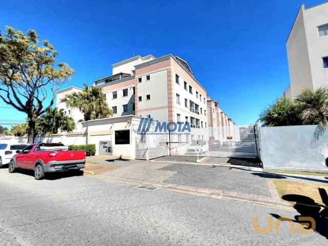 Apartamento na Frei Gaspar Madre de Deus Novo Mundo Curitiba PR, aluguel por R$ 2.200