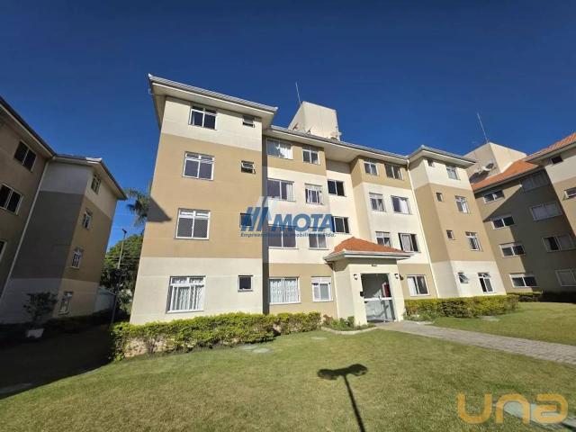 Apartamento na General Potiguara Fazendinha Curitiba PR, aluguel por R$ 2.000