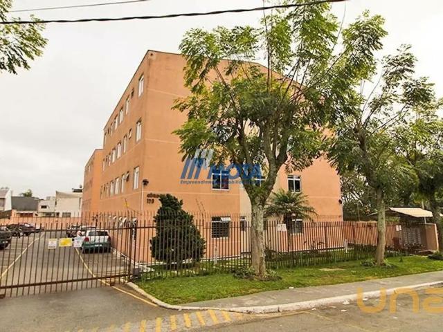 Apartamento na Guilherme Mazeto Pinheirinho Curitiba PR, aluguel por R$ 2.200