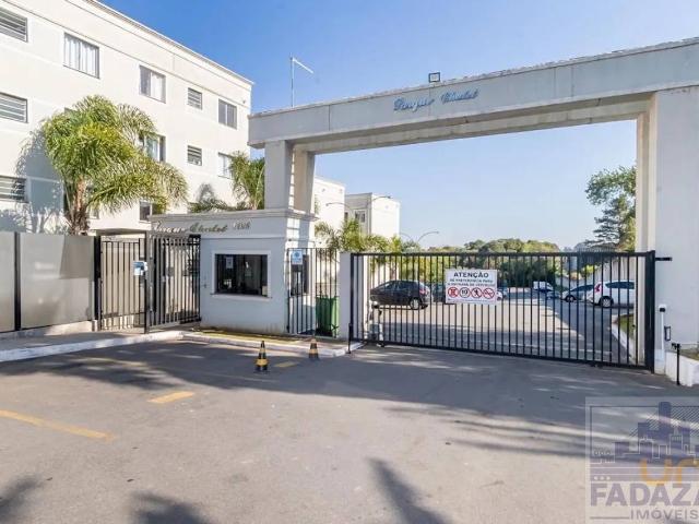 Apartamento na Guilherme Weigert Santa Cândida Curitiba PR, aluguel por R$ 1.300