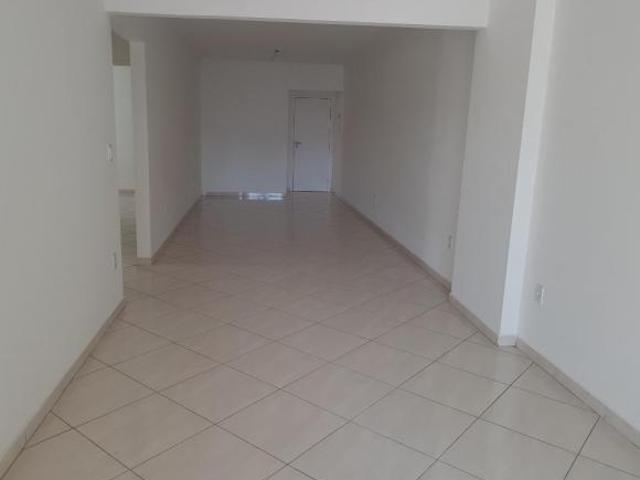 Apartamento na Guilhermina