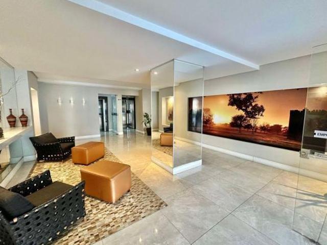 Apartamento na Guilhermina, 2 dorm,1suíte,1vaga, portaria fechada, terraço, 80m²