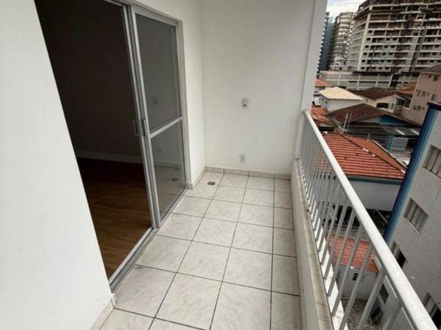 Apartamento na Guilhermina, 2 dorm, 2 banheiros, sala, 2 suítes, 1vaga, 85m²