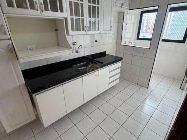 APARTAMENTO NA GUILHERMINA PARA VENDA