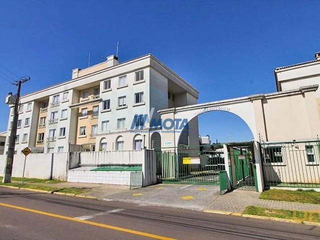Apartamento na João Bonat Novo Mundo Curitiba PR, aluguel por R$ 1.980