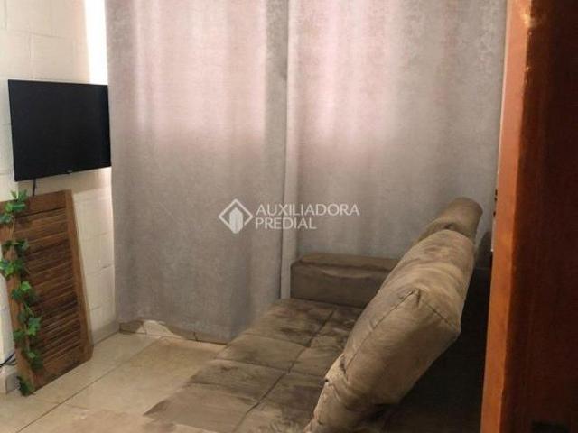 APARTAMENTO NA JORGE TADEU