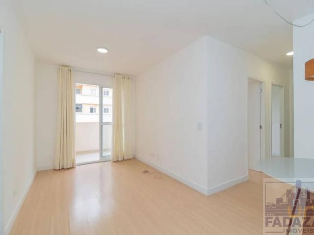 Apartamento na José Zaleski Capão Raso Curitiba PR, aluguel por R$ 2.600