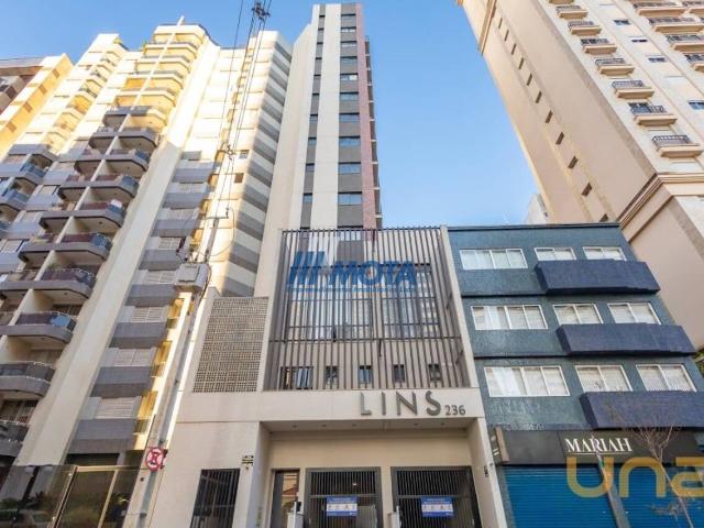 Apartamento na Lamenha Lins Centro Curitiba PR, aluguel por R$ 2.500