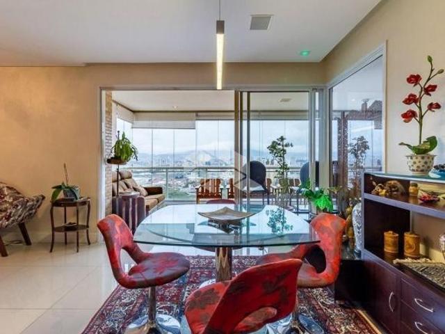 Apartamento na Lapa com 162m², 3 suítes, 3 vagas, varanda gourmet, depósito, com lazer