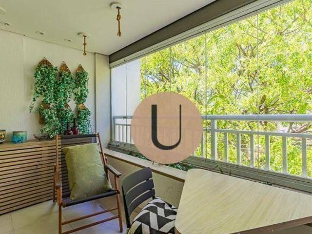 Apartamento na Lapa 85m2, 3 dormitórios, 1 suíte, 2 vagas R$ 1.100.000,00