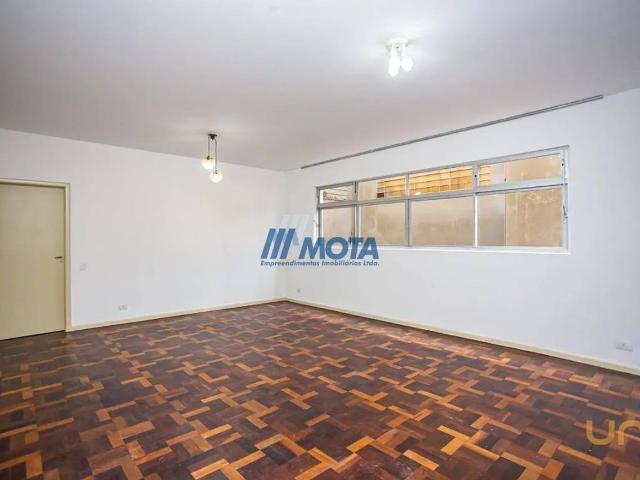 Apartamento na Manoel Ribas São Francisco Curitiba PR, aluguel por R$ 2.600