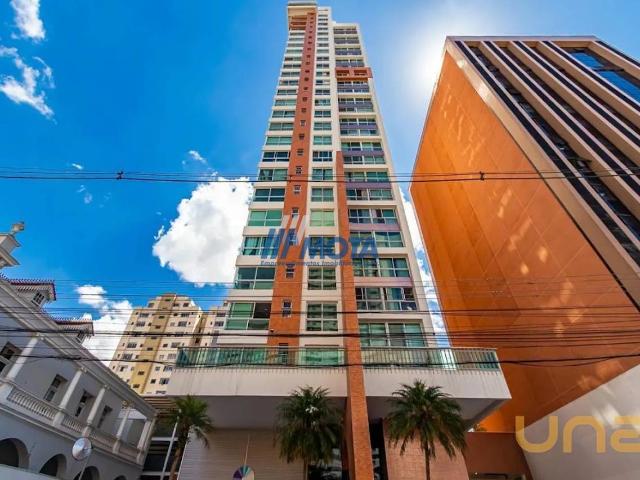 Apartamento na Marechal Floriano Peixoto Centro Curitiba PR, aluguel por R$ 2.300
