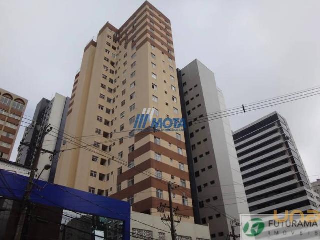 Apartamento na Marechal José Bernardino Bormann Batel Curitiba PR, aluguel por R$ 2.200