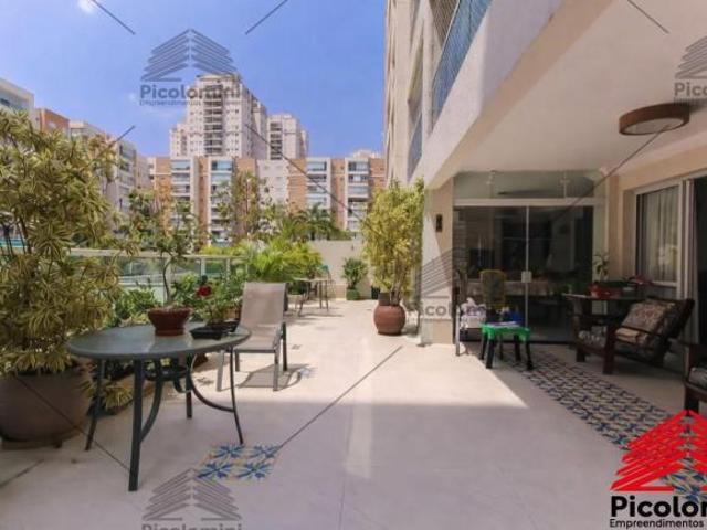 Apartamento na Mooca: 4 Quartos, 2 Suítes, 2 Salas, 5 Banheiros, 4 Vagas de Garagem, 260m² São Pau