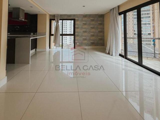 Apartamento na Mooca, 156m2, 03 suítes com sacada, sala para 02 ambientes e 03 vagas de garagem