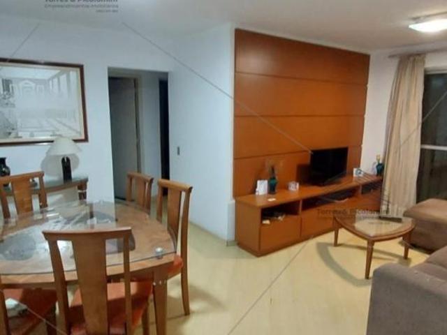 Apartamento na Mooca, com 02 dormitórios, sala ampla, cozinha planejada, escritório, 02 banheiros