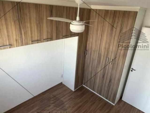 Apartamento na Mooca, com 2 dormitórios, sala, cozinha 01 banheiro, área de serviço