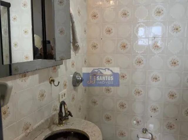 Apartamento na Mooca excelente localização, com 2 dormitórios com sacada uma vaga de garagem