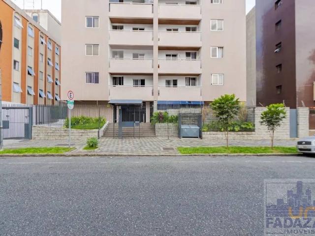 Apartamento na Nunes Machado Centro Curitiba PR, aluguel por R$ 1.900