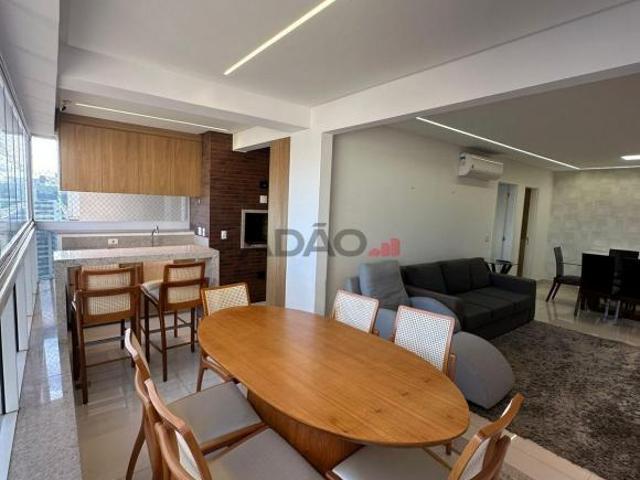 Apartamento na orla do Parque Flamboyant Mobiliado de 3 suítes Apartamento com 3 Quarto s por R$ 15