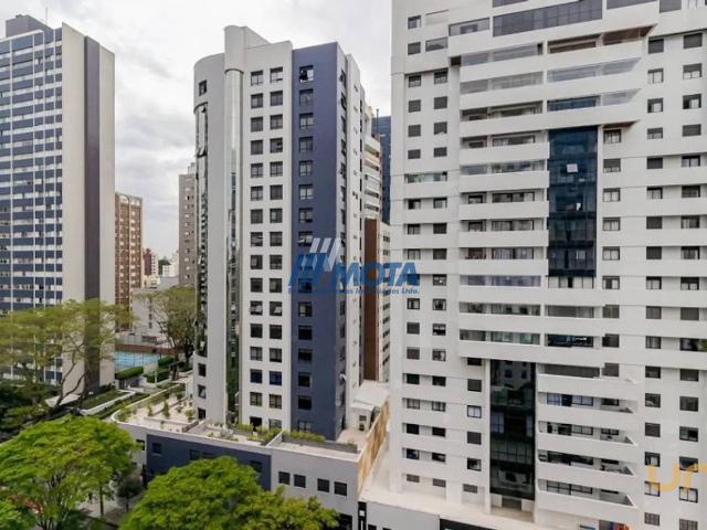 Apartamento na Padre Anchieta Bigorrilho Curitiba PR, à venda por R$ 356.000 ou aluguel por R$ 1.950