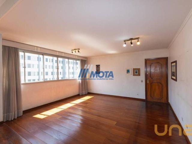 Apartamento na Pasteur Batel Curitiba PR, aluguel por R$ 4.500