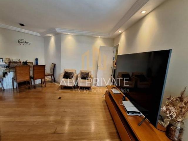 Apartamento na Pompéia Sacada, 2 dormitórios suíte closet 2 vagas de garagem
