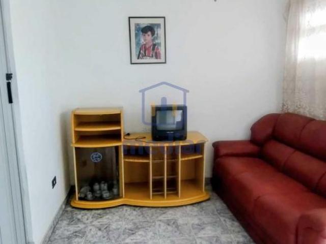 Apartamento na Ponta da Praia com 1 dormitórios, 49 m² de área útil, a poucos metros da Praia !