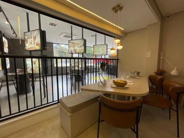 Apartamento na planta em Santana, com 2 dormitórios e 1 vaga de garagem