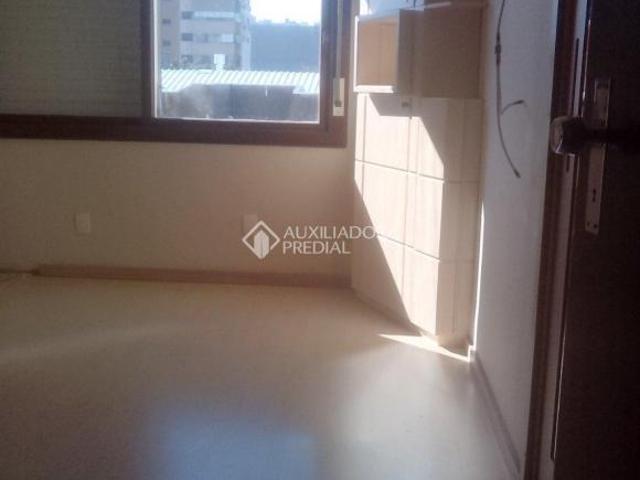 APARTAMENTO NO BOM FIM