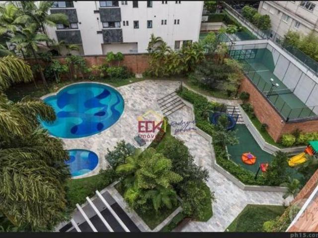 Apartamento Na Praça Perto do Parque Único 344m2 4 suítes!